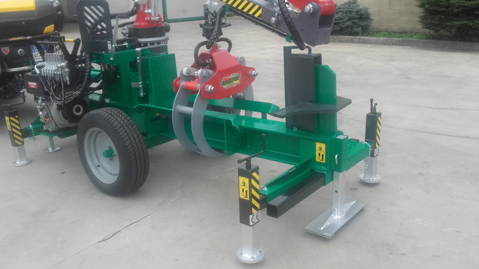 Spaccalegna orizzontali da 16 a 50 ton - Tenomeccanica Formia